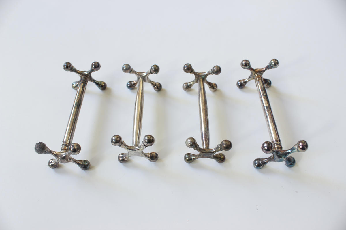 Knife-rests, four - National Trust
